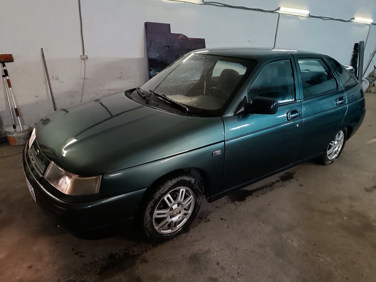 Купить б/у Lada (ВАЗ) 2112 1998-2009 1.6 MT (90 л.с.) бензин механика в ...