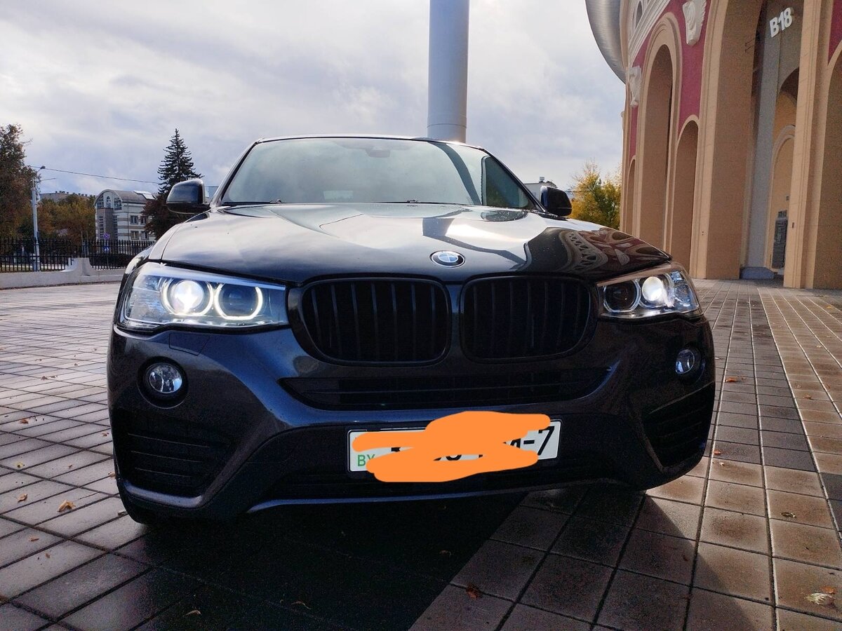 Купить б/у BMW X4 I (F26) 20d 2.0d AT (190 л.с.) 4WD дизель автомат в Минске: чёрный БМВ Х4 I ...