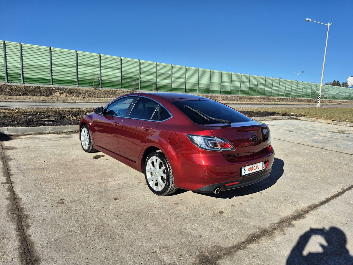 Купить б/у Mazda 6 II (GH) 2.5 MT (170 л.с.) бензин механика в Москве: красный Мазда 6 II (GH ...