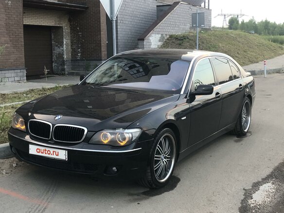 Купить б/у BMW 7 серии IV (E65/E66) Рестайлинг 740i 4.0 AT (306 л.с.) бензин автомат: чёрный БМВ ...