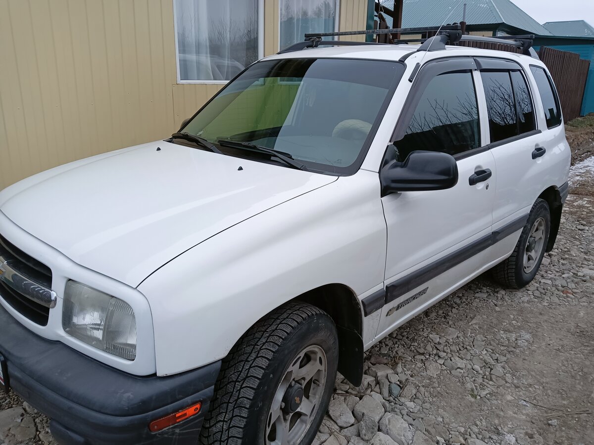 Купить б/у Chevrolet Tracker II 2.0 AT (129 л.с.) бензин автомат в ...