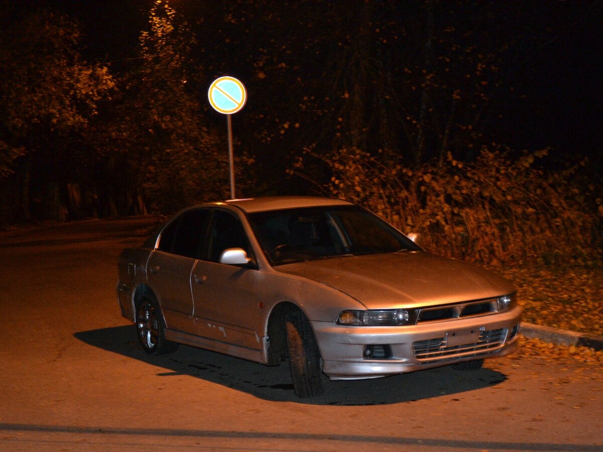 Купить б/у Mitsubishi Galant VIII Рестайлинг 2.4 AT (165 л.с.) бензин ...