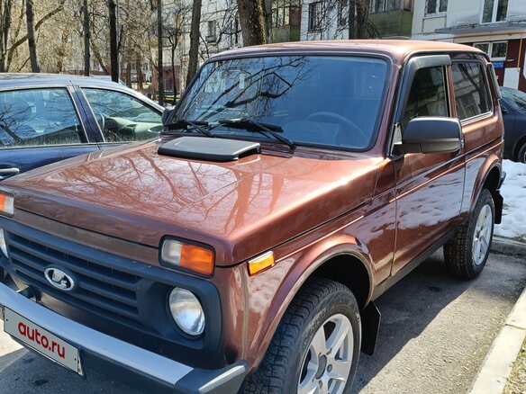Купить б/у Lada (ВАЗ) 2121 (4x4) I Рестайлинг 1.7 MT (83 л.с.) 4WD бензин механика в Москве ...