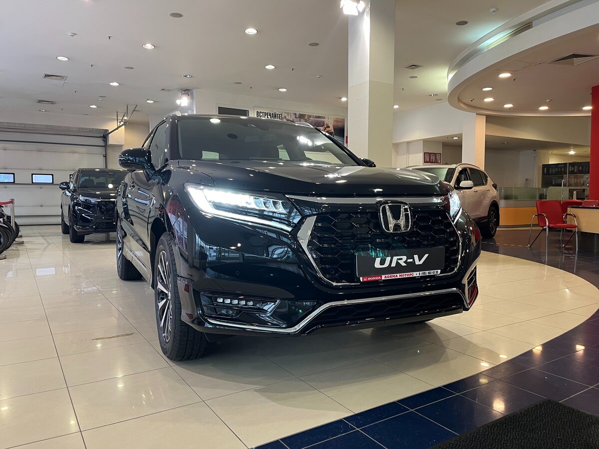 Купить новый Honda UR-V I Рестайлинг 2 2.0 AT (261 л.с.) 4WD бензин автомат в Москве: чёрный ...
