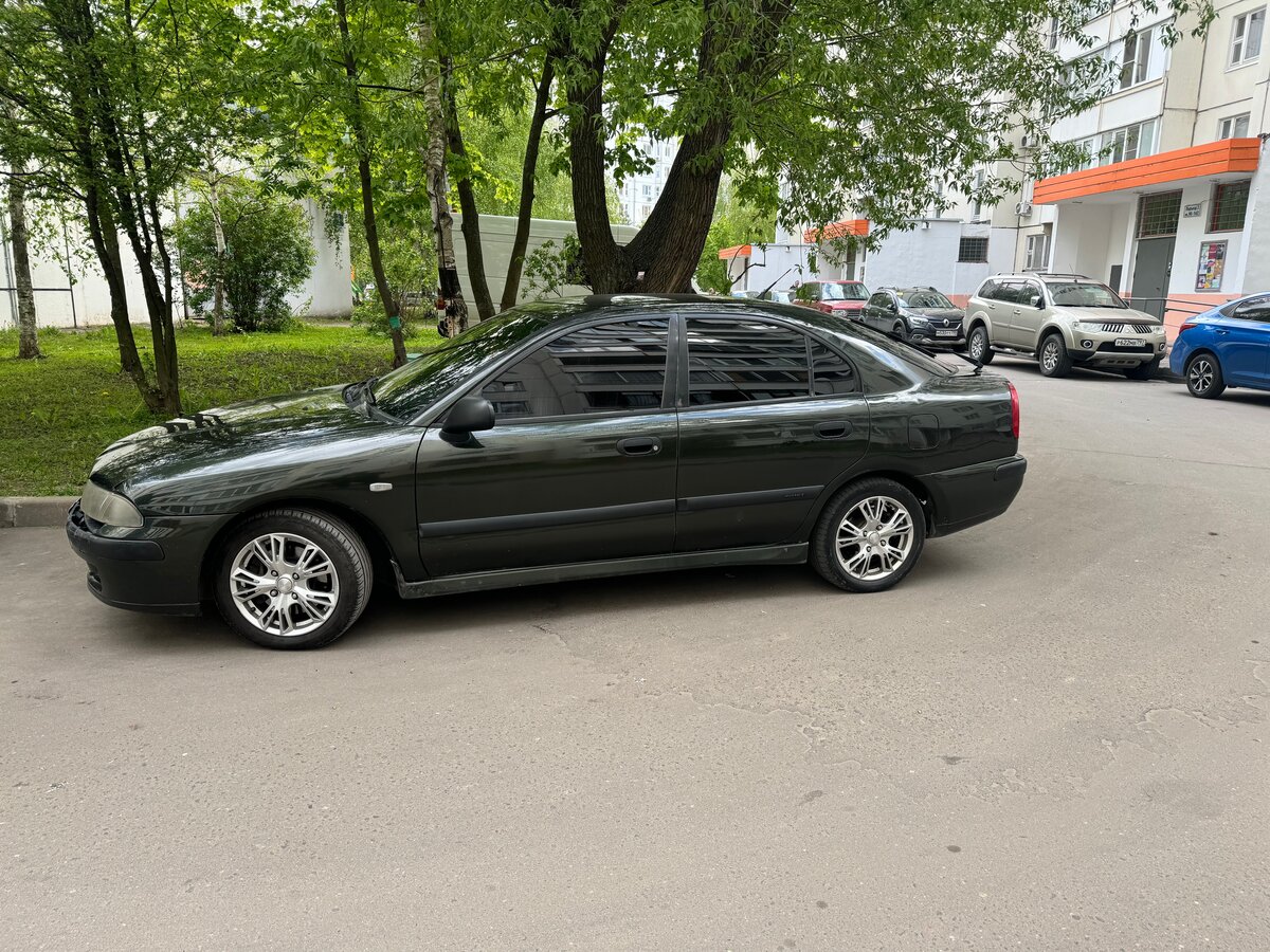 Купить б/у Mitsubishi Carisma I Рестайлинг 1.8 AT (122 л.с.) бензин ...