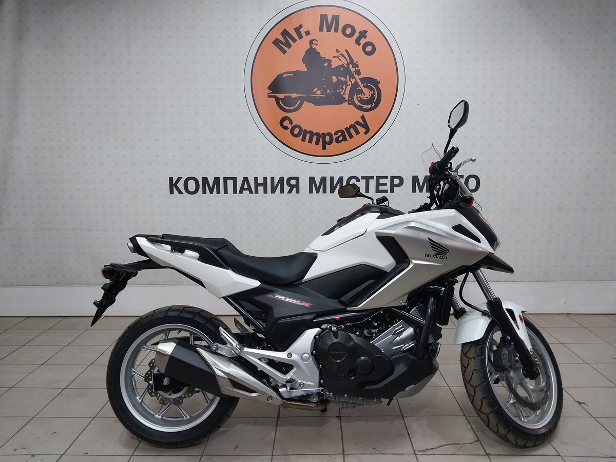 Купить б/у Honda NC 750X инжектор 6 передач в Москве: белый дорожный ...