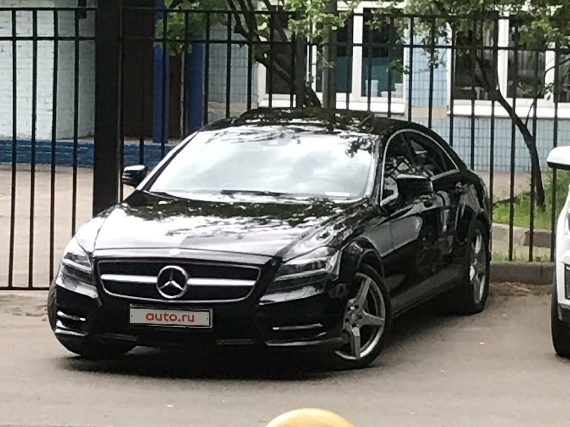 Купить б/у Mercedes-Benz CLS II (C218) 350 3.5 AT (306 л.с.) бензин автомат в Москве: чёрный ...