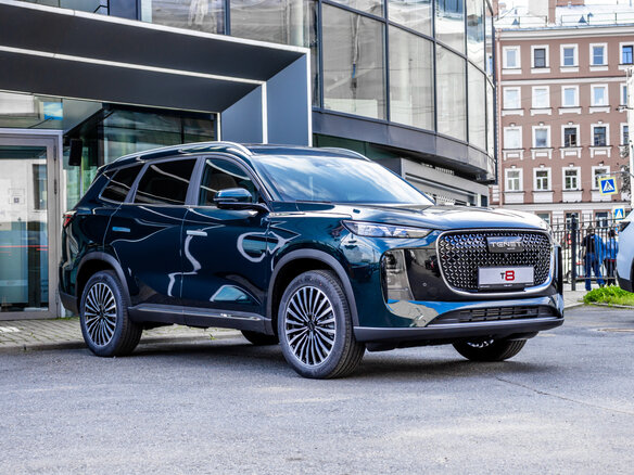 Купить новый TENET T8 2025-2025 2.0 AMT (197 л.с.) 4WD бензин робот в Санкт-Петербурге: зелёный ...