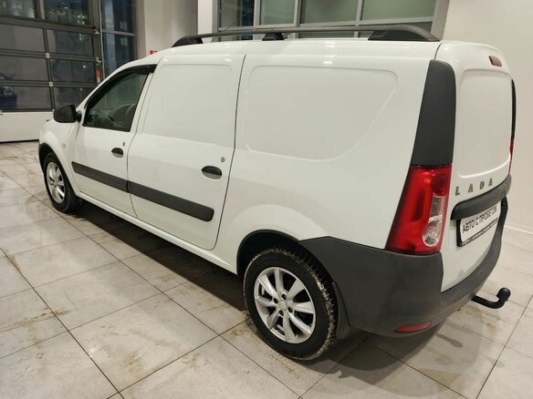 Купить б/у Lada (ВАЗ) Largus I 1.6 MT (106 л.с.) бензин механика в ...