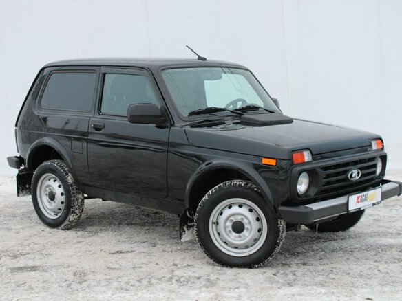 Купить б/у Lada (ВАЗ) Niva Legend 2021-2025 1.7 MT (83 л.с.) 4WD бензин ...