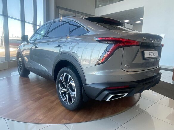 Купить новый Haval F7x II 2.0 AMT (192 л.с.) 4WD бензин робот в Омске: серый Хавэйл Ф7х II ...