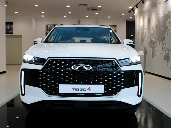 Купить новый Chery Tiggo 4 I Рестайлинг 2 1.5 AMT (147 л.с.) бензин робот в Санкт-Петербурге ...