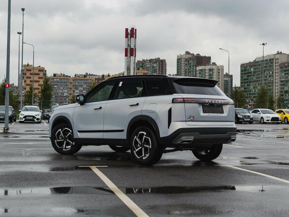 Купить новый Jaecoo J7 2023-2025 1.6 AMT (150 л.с.) бензин робот в ...