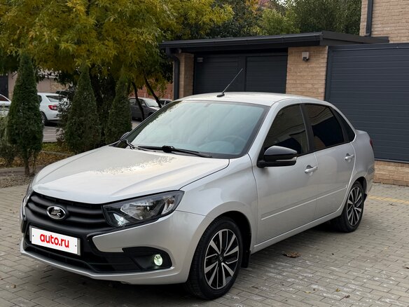 Купить б/у Lada (ВАЗ) Granta I Рестайлинг 1.6 MT (106 л.с.) бензин ...