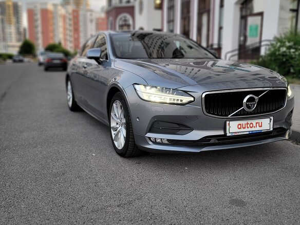 Купить б/у Volvo S90 II 2.0d MT (150 л.с.) дизель механика в Минске: серебристый Вольво S90 II ...