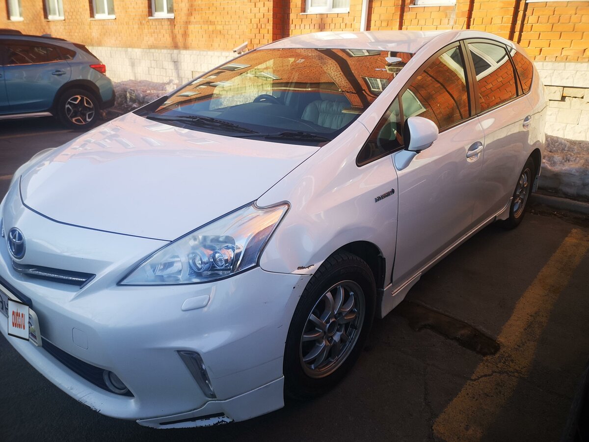 Купить б/у Toyota Prius Alpha I (ZVW40/41) 1.8hyb AT (99 л.с.) гибрид ...