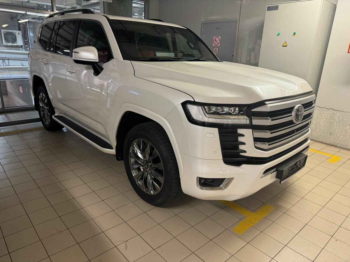 Купить б/у Toyota Land Cruiser 300 Series 3.5 AT (415 л.с.) 4WD бензин ...
