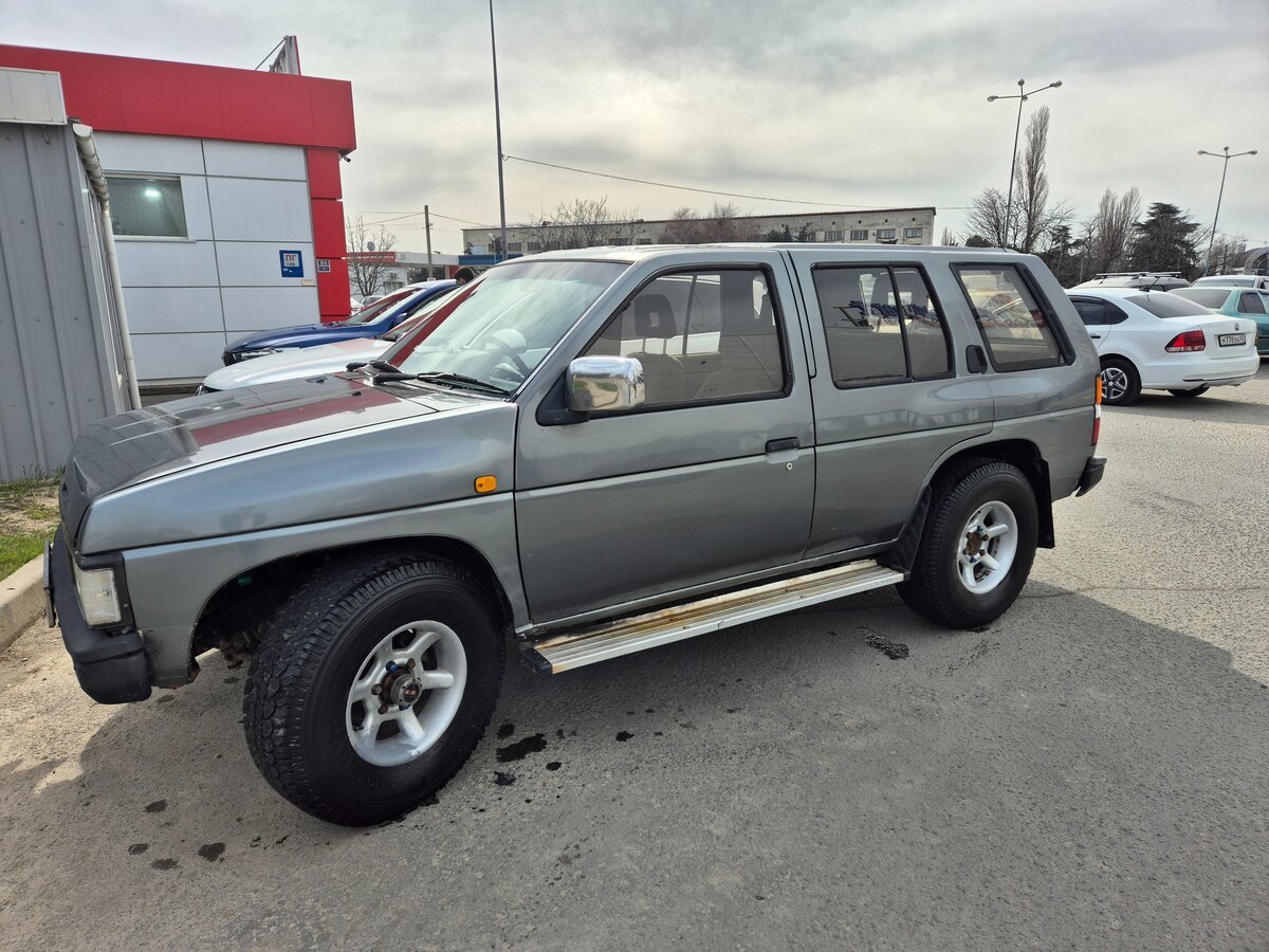 Купить б/у Nissan Terrano I 2.7d MT (100 л.с.) 4WD дизель механика в ...