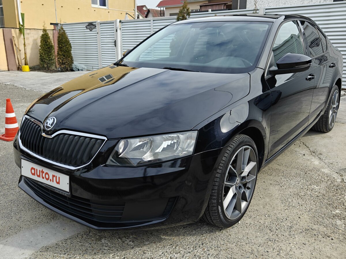Купить б/у Skoda Octavia III (A7) 1.8 AMT (180 л.с.) бензин робот в ...