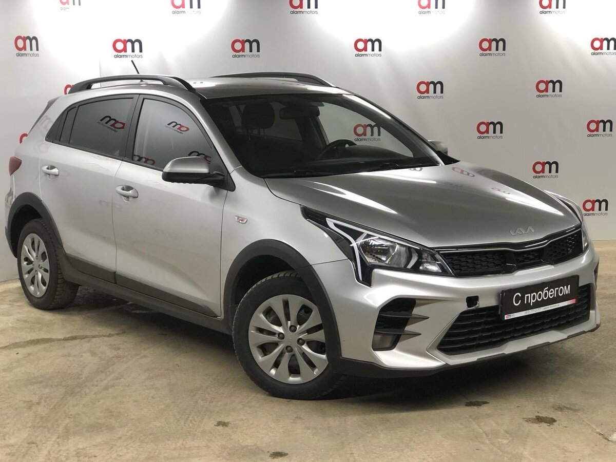 Купить б/у Kia Rio IV Рестайлинг X 1.6 AT (123 л.с.) бензин автомат в Санкт-Петербурге: серый ...