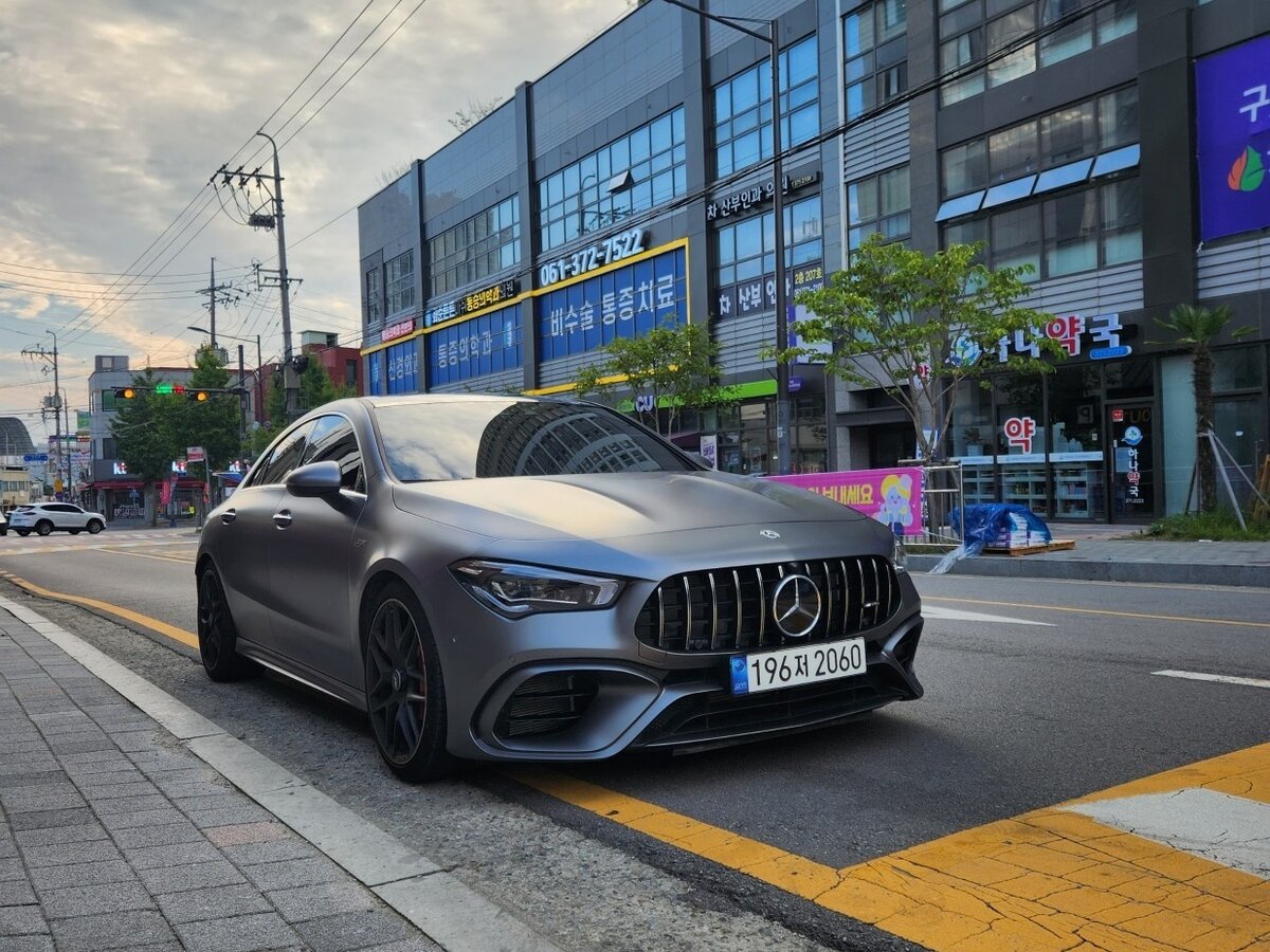 Купить б/у Mercedes-Benz CLA AMG II (C118, X118) 45 AMG S 2.0 AMT (421 л.с.) 4WD бензин робот во ...