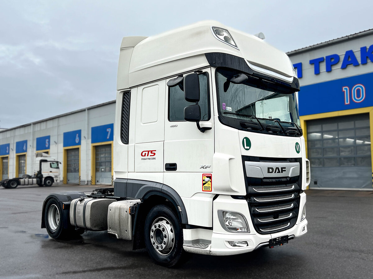 Купить б/у DAF XF дизель автомат в Санкт-Петербурге: белый 2020 года на ...