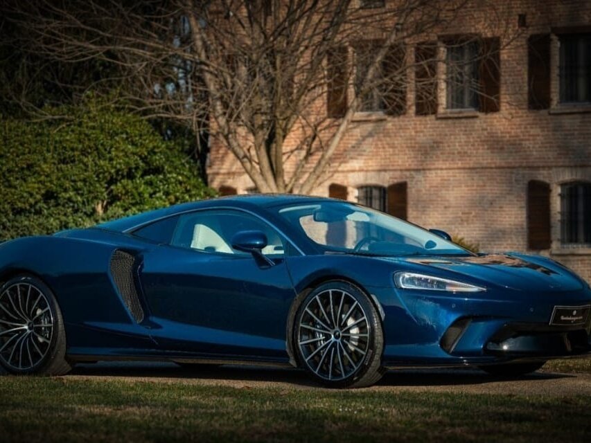 Купить б/у McLaren GT 2019-2024 4.0 AMT (620 л.с.) бензин робот во ...