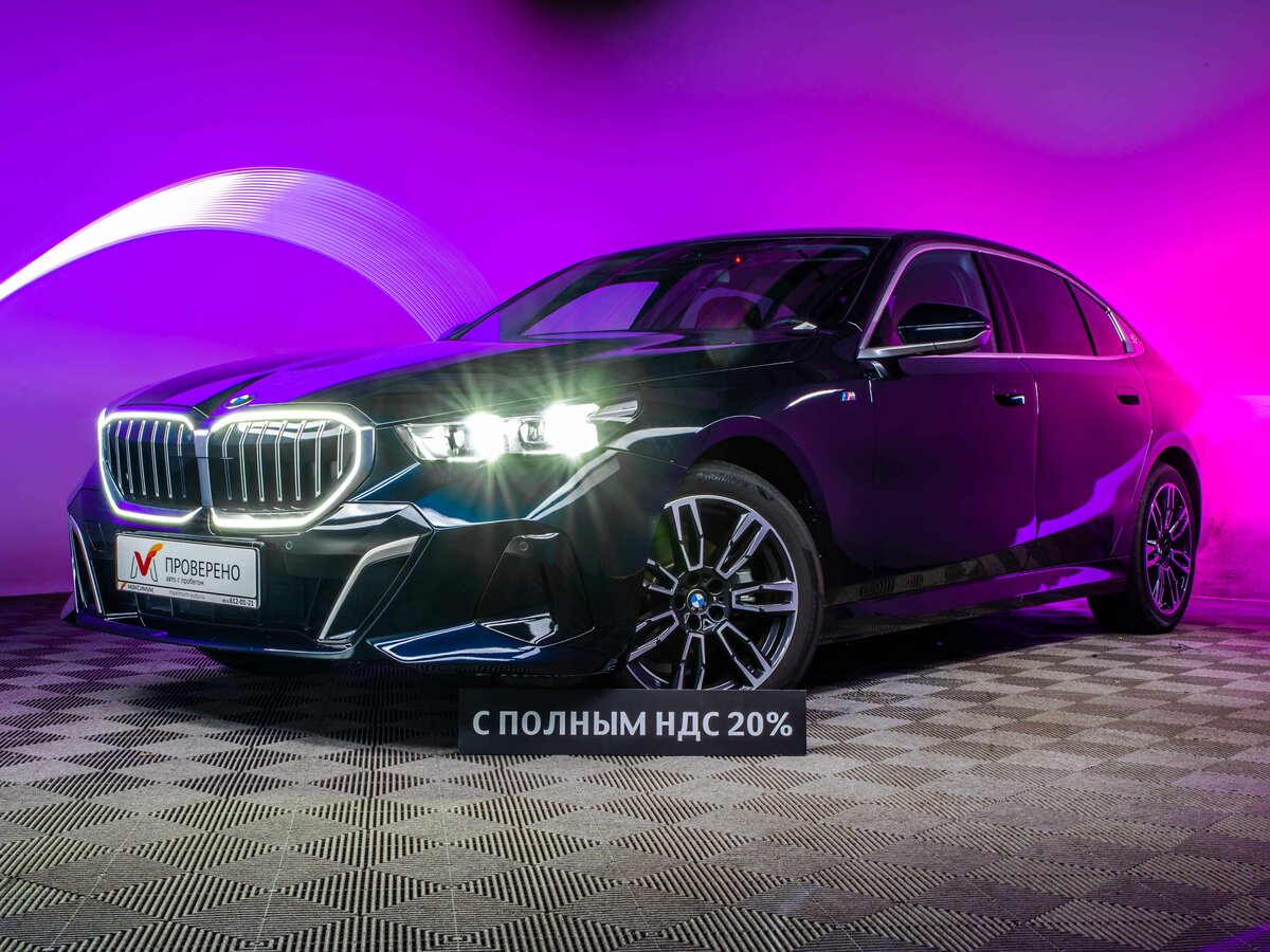 Купить б/у BMW 5 серии VIII (G60/G61/G68) 525Li 2.0 AT (190 л.с.) бензин автомат в Санкт ...