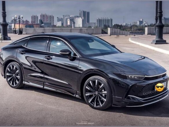 Купить б/у Toyota Crown XVI (S230) 2.4hyb AT (340 л.с.) 4WD гибрид ...