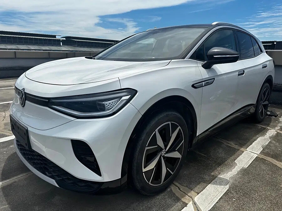 Купить б/у Volkswagen ID.4 2020-2025 Crozz Electro AT (125.0 кВт) электро автомат во ...