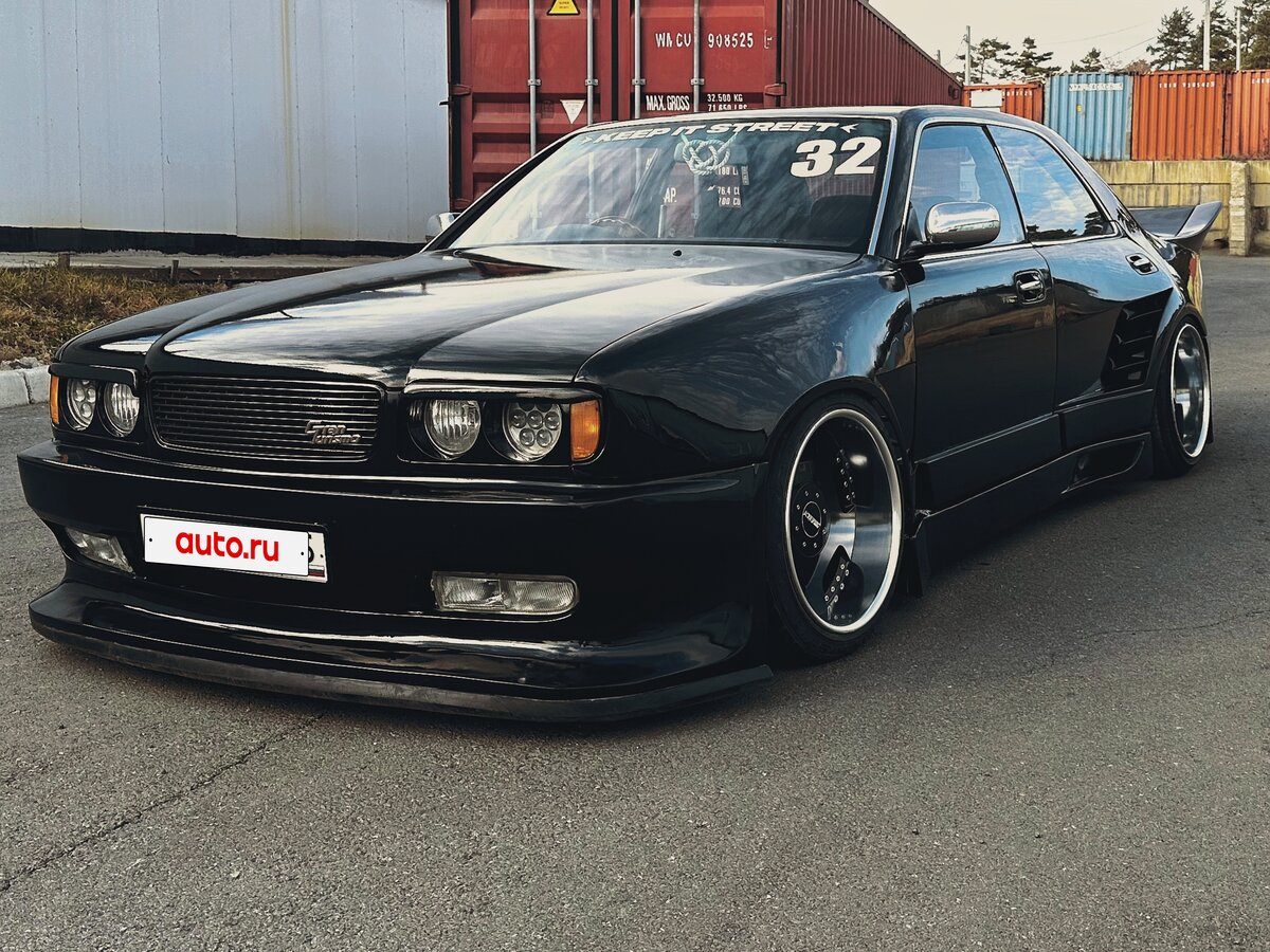 Купить б/у Nissan Gloria IX (Y32) 3.0 AT (160 л.с.) бензин автомат в Чите: чёрный Ниссан Глория ...