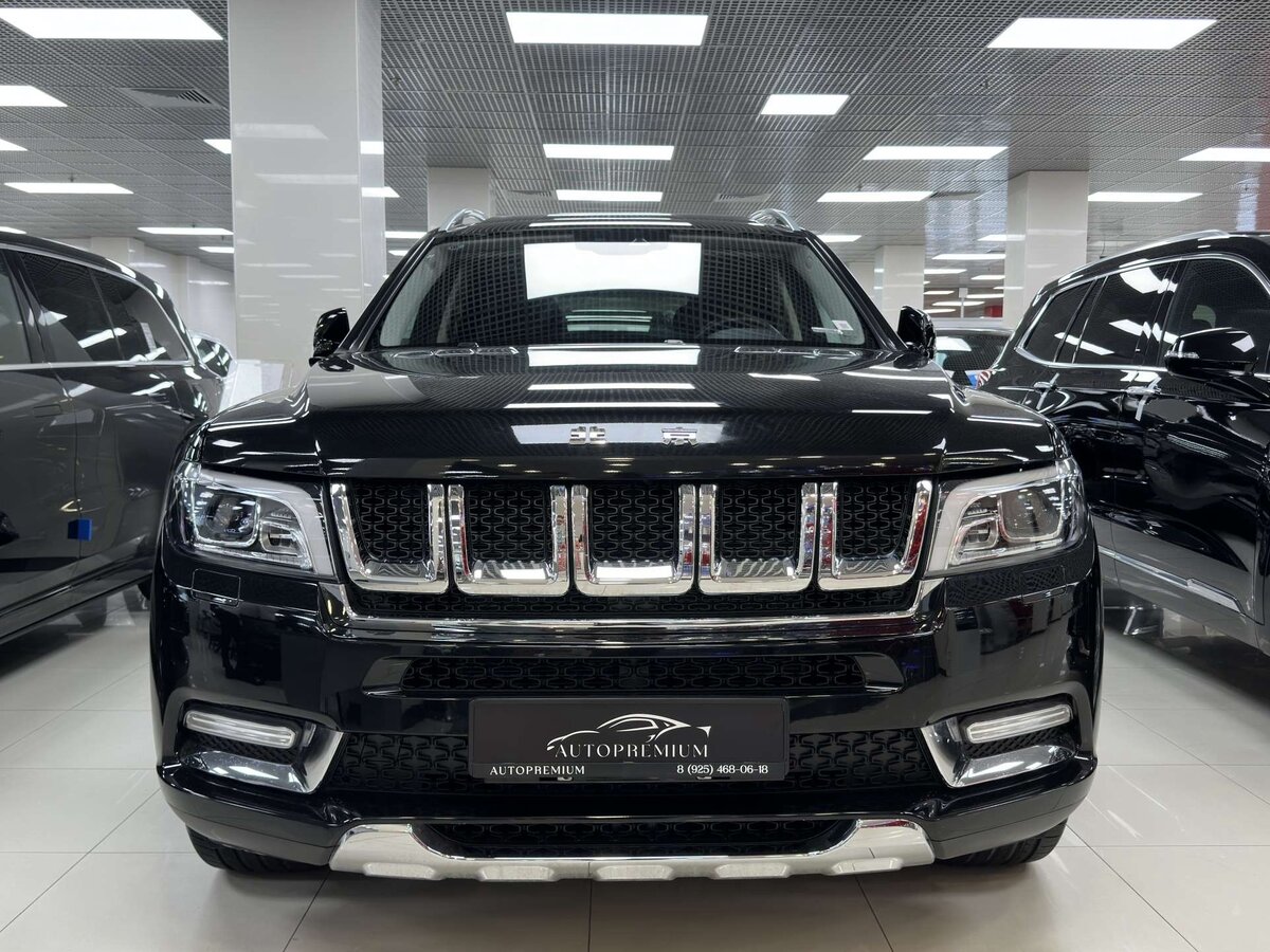 Купить б/у BAIC BJ90 2016-2023 4.0 AT (422 л.с.) 4WD бензин автомат в Москве: чёрный БАИК БЖ90 ...
