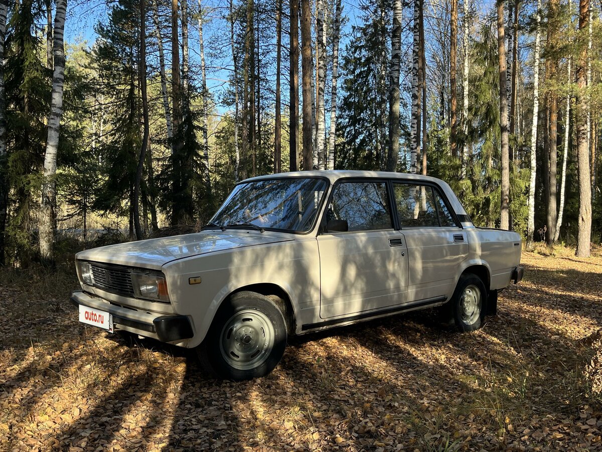 Купить б/у Lada (ВАЗ) 2105 1979-2011 1.2 MT (59 л.с.) бензин механика в Казани: бежевый Лада ...