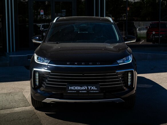 Купить новый Exeed TXL I Рестайлинг 2 1.6 AMT (194 л.с.) 4WD бензин робот в Москве: чёрный Эксид ...