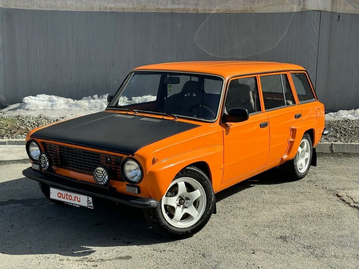 Купить б/у Lada (ВАЗ) 2102 1971-1986 1.2 MT (59 л.с.) бензин механика в Екатеринбурге: оранжевый ...