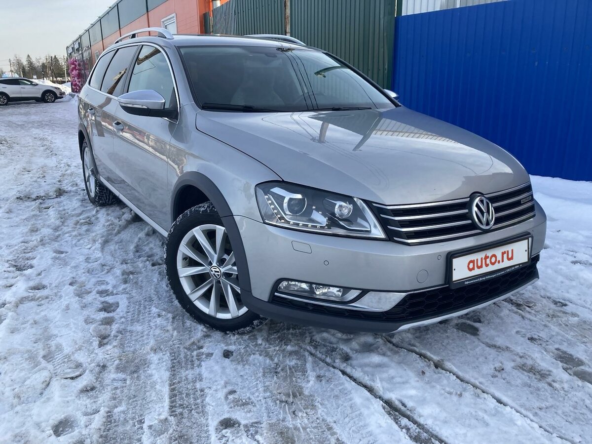 Купить б/у Volkswagen Passat B7 Alltrack 2.0 AMT (210 л.с.) 4WD бензин робот в Санкт-Петербурге ...