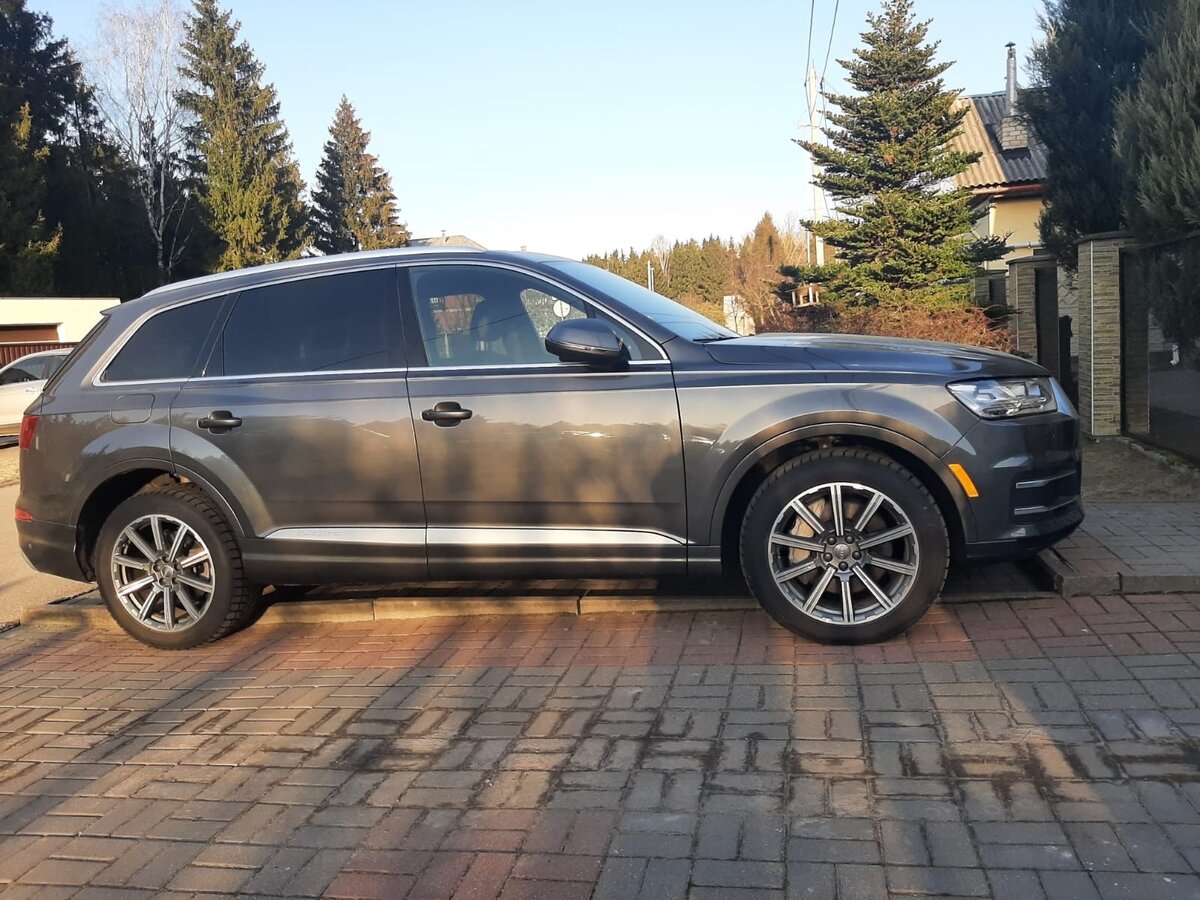 Купить б/у Audi Q7 II (4M) 2.0 AT (252 л.с.) 4WD бензин автомат в Витебске: серый Ауди Ку7 II ...