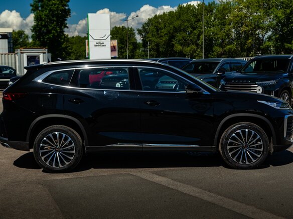 Купить новый Exeed TXL I Рестайлинг 2 1.6 AMT (194 л.с.) 4WD бензин робот в Москве: чёрный Эксид ...