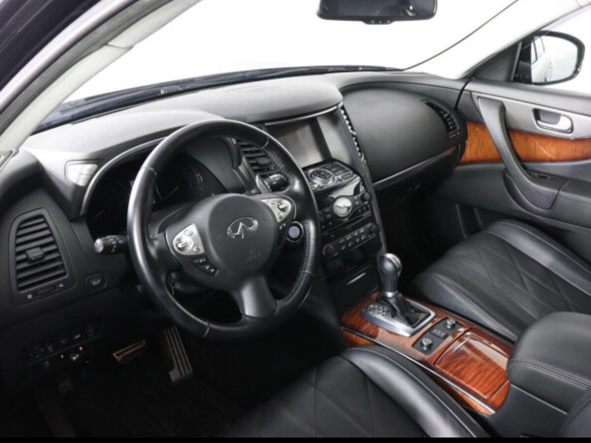 Купить б/у Infiniti QX70 2013-2017 3.7 AT (333 л.с.) 4WD бензин автомат ...