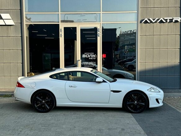 Купить б у Jaguar Xk Ii Рестайлинг 2 5 0 At 385 л с бензин автомат в