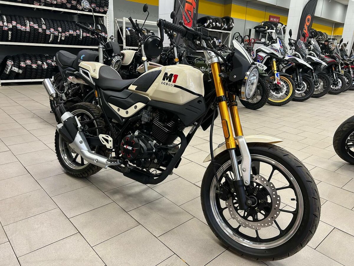 Купить новый Minsk (Минск) C4 250 карбюратор 5 передач в Москве: бежевый дорожный 2023 года на ...