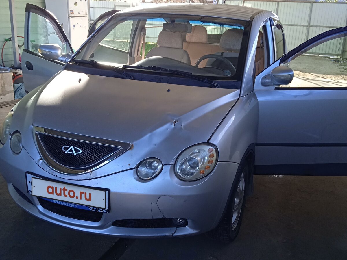 Купить б/у Chery QQ6 (S21) 2006-2010 1.1 MT (68 л.с.) бензин механика в Крымске: серебристый ...