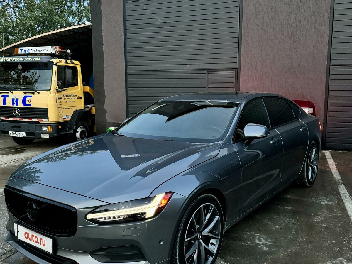 Купить б/у Volvo S90 II 2.0 AT (249 л.с.) бензин автомат в Феодосии: серый Вольво S90 II седан ...