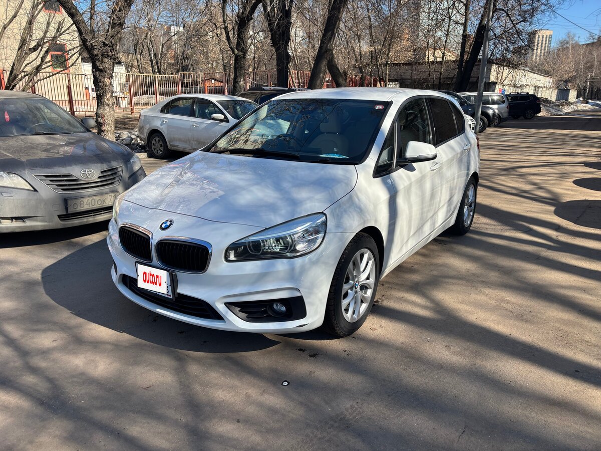 Купить б/у BMW 2 серии Active Tourer F45 218i 1.5 AT (136 л.с.) бензин ...