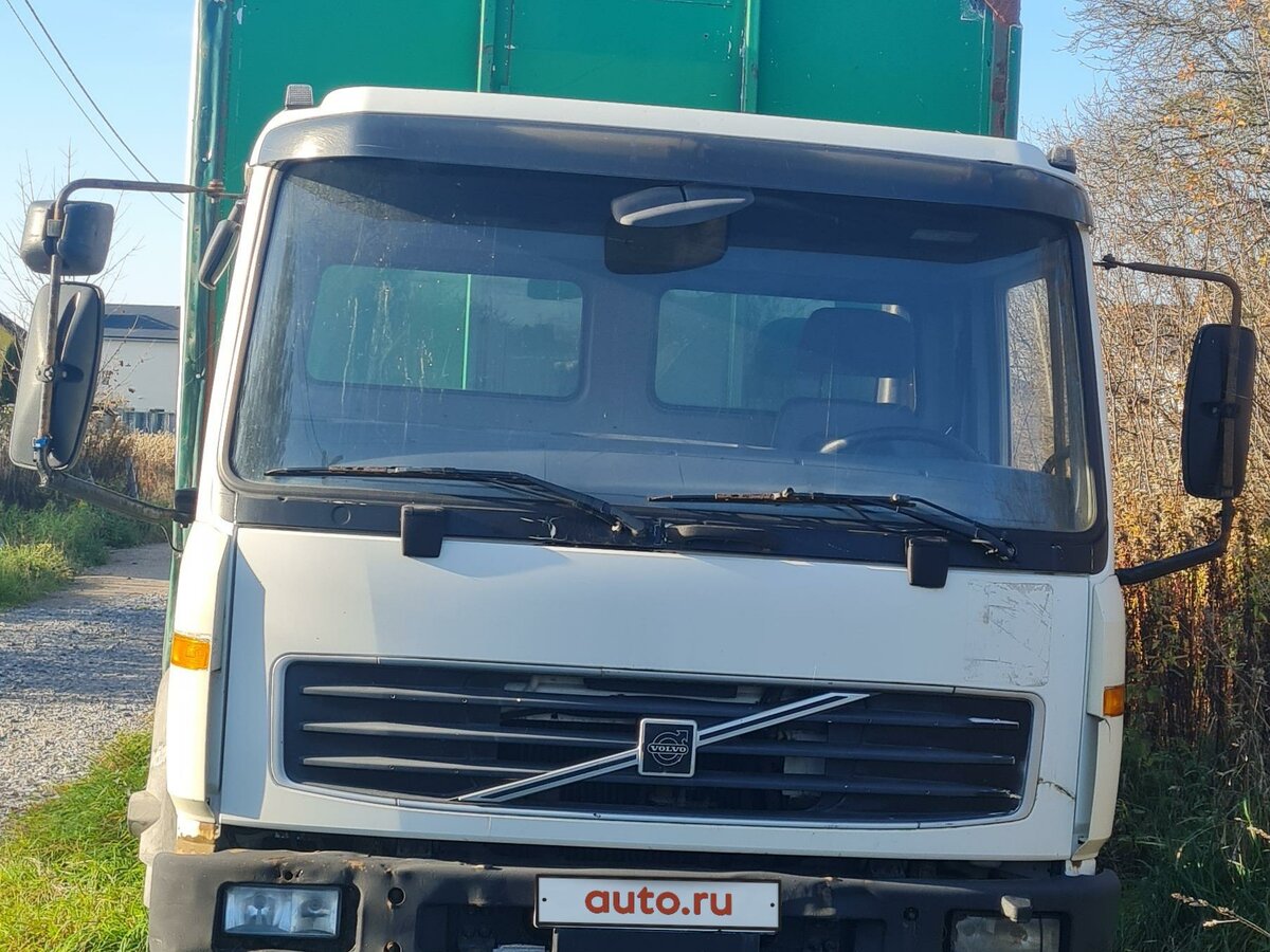 Купить б/у Volvo FL дизель механика в Калининграде: белый фургон 2002 ...