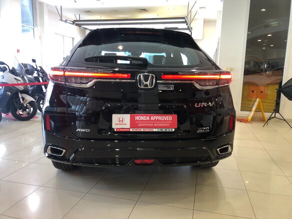 Купить новый Honda UR-V I 2.0 AT (272 л.с.) 4WD бензин автомат в Москве: чёрный Хонда ЮР-В I ...