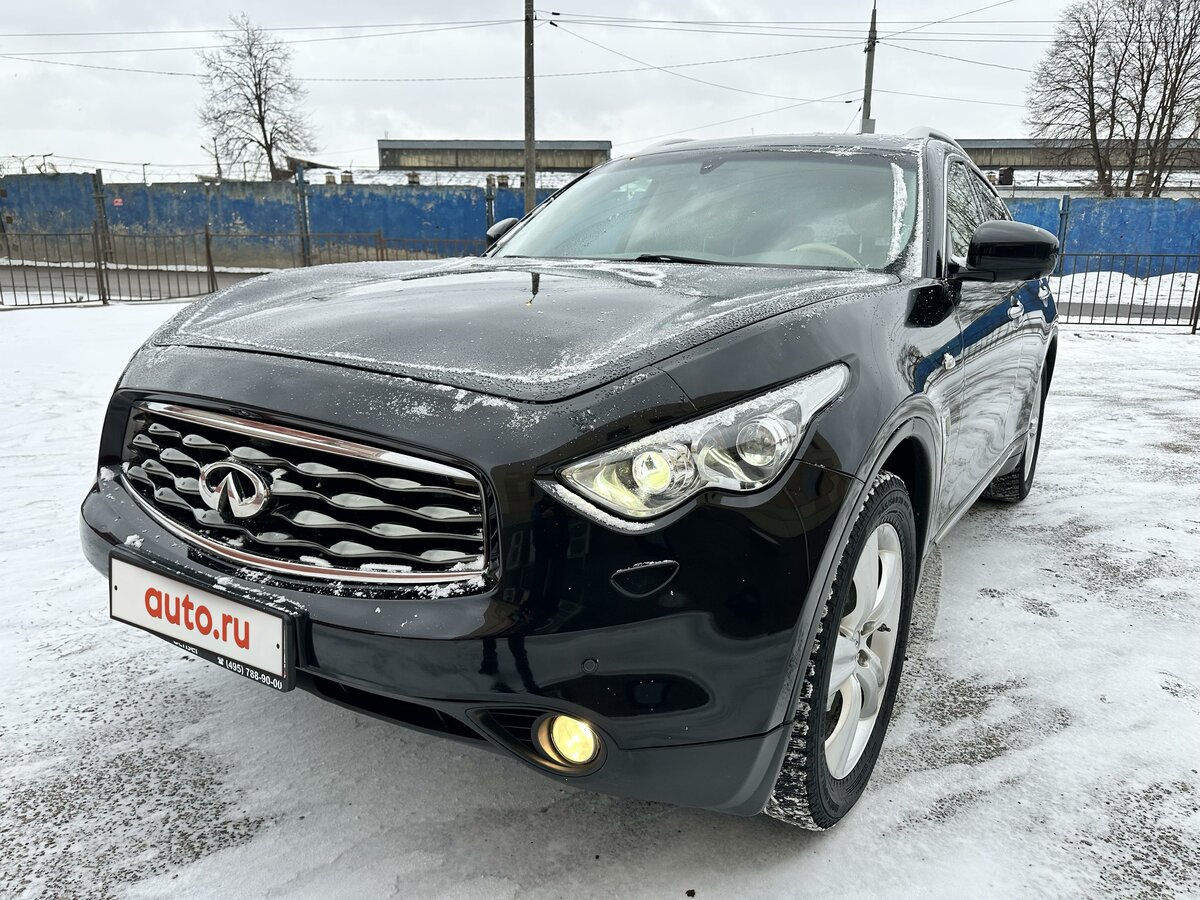 Купить б/у Infiniti FX II (S51) FX37 3.7 AT (333 л.с.) 4WD бензин автомат в Туле: чёрный ...