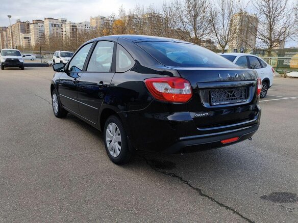 Купить новый Lada (ВАЗ) Granta I Рестайлинг 1.6 MT (90 л.с.) бензин ...
