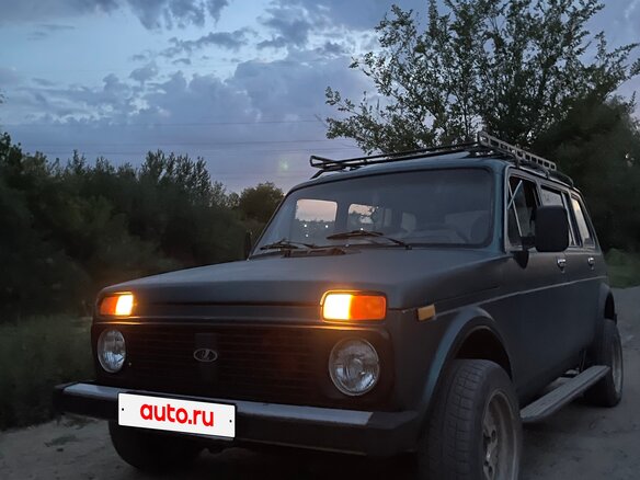 Купить б/у Lada (ВАЗ) 2131 (4x4) I 1.7 MT (79 л.с.) 4WD бензин механика ...
