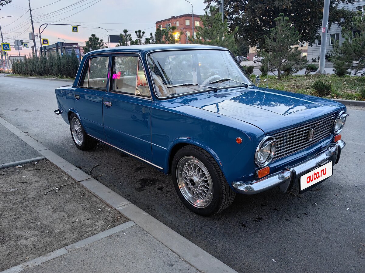 Купить б/у Lada (ВАЗ) 2101 1970-1988 1.2 MT (64 л.с.) бензин механика в ...
